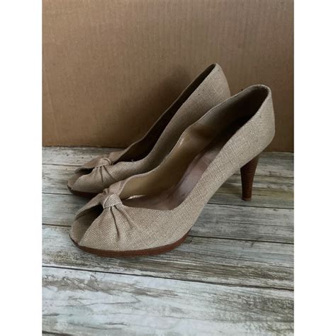 St John Peep Toe Heels Tan Canvas Sz 10 Pre Owned No Box Neutral