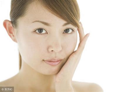 女人的下巴這幾處痣不是凶痣，旺夫益子 每日頭條