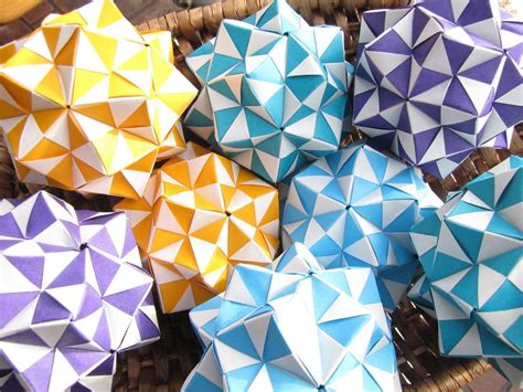 Geometric Modular Origami Units Instructions Started Getting Maths Form Boat Artfulmaths Sonobe