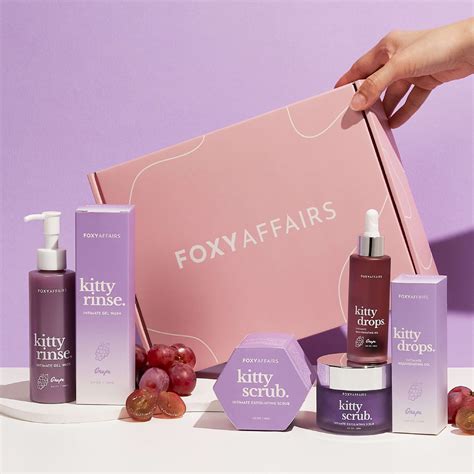 Threesome Set Foxy Affairs