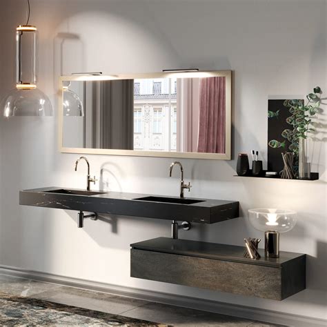 Composición De Baño Con Espejo Grande Y Lavabos De Consola Fabricados