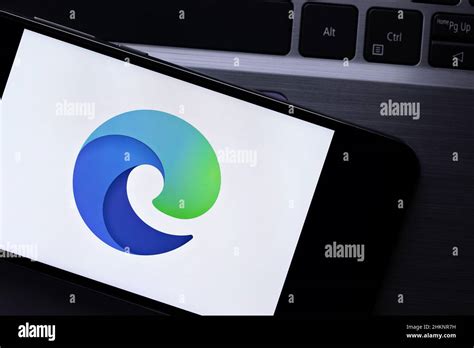 Microsoft Edge Editorial Illustrative Photo For News About Microsoft Edge A Cross Platform