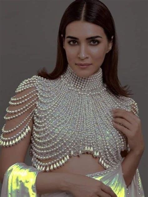 Karwa Chauth Blouse Sleeves Design Ideas News9 Live