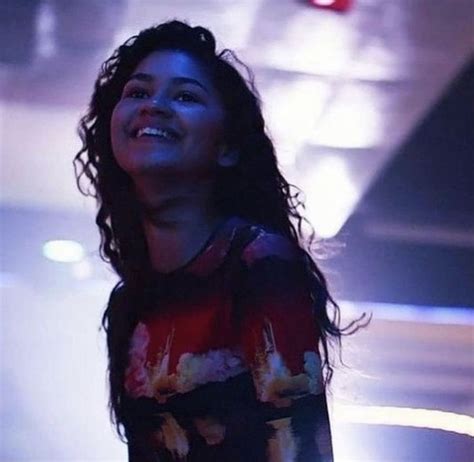 Pin By Lindz 🇵🇸 On Euphoria Addict Reaction Pictures Wonder Woman Icon