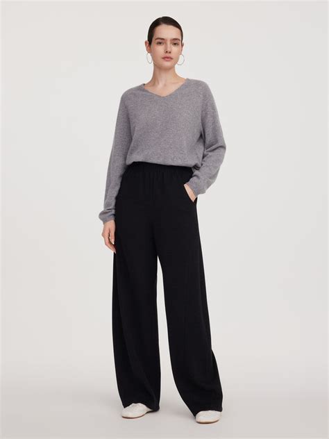 Elastic Waist Women Curved Leg Pants Goelia