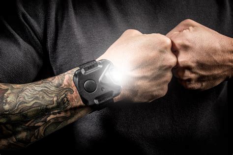 Surefire 2211 Rechargeable Variable Output Led Wristlight 300 Max