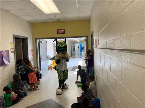 Deer Chase Elementary School Homepage