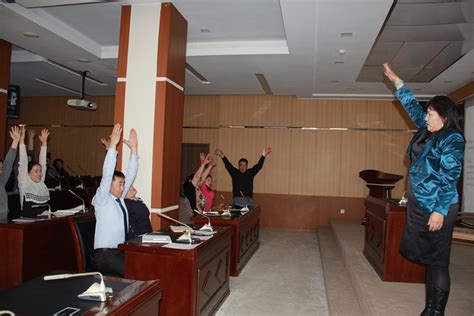 Эрүүл амьрахын үндэс сэдэвт сургалт зохион байгуулагдлаа