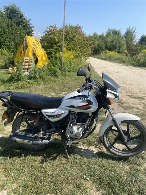 Bajaj Boxer BM 150: 1 000 $ - Мотоцикли Рудно на Olx