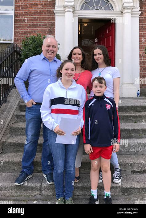 Eve Kavanagh 18 With Her Father Freddie Mother Eilis Sister Sophie And Brother Christopher