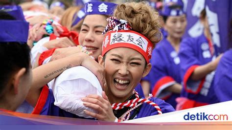 Pertama Kali Perempuan Ikut Festival Telanjang Di Jepang