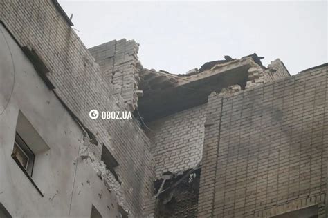 Вибухи у Києві сьогодні 10 січня наслідки падіння уламків дрону на