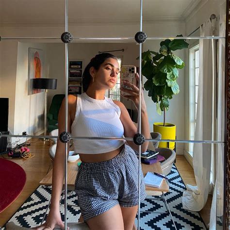 Geraldine Viswanathan Yoyogeraldine • Instagram Photos And Videos