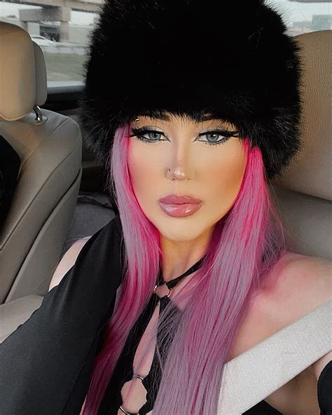 𝕞𝕚𝕟𝕩 Wakeupminx • Instagram Photos And Videos