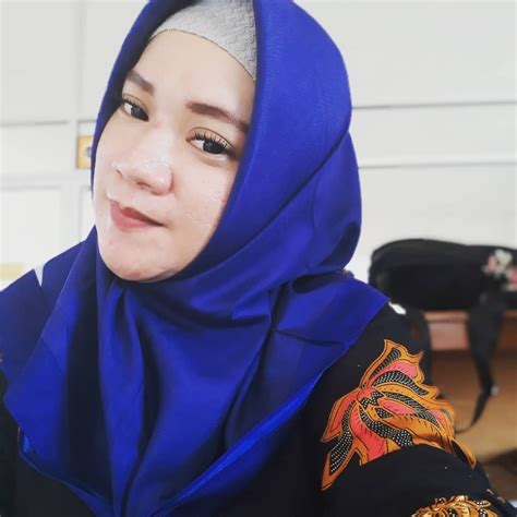 Reni Anggraeni Anwar