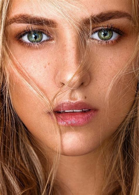 Walnut Orchard Most Beautiful Eyes Beautiful Eyes Girl With Green Eyes