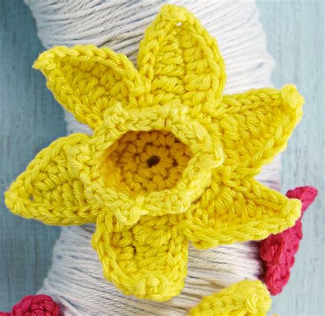 Simple Pattern For Knitting Daffodils