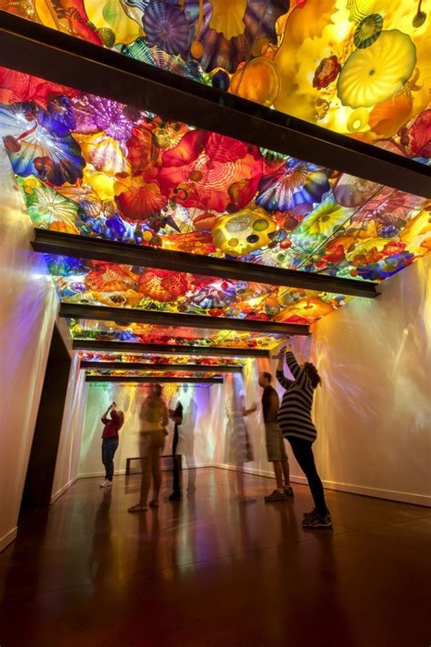 Dale Chihuly Pioneering Glass Artist And Seattle Icon Is Building A