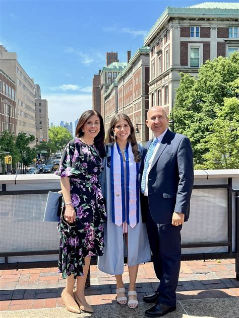 Rocío Siman On Linkedin Columbiamba Classof2023 Cbs 36 Comments