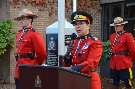Fallen Officer Memorial Unveiled At Chilliwack Rcmp Detachment