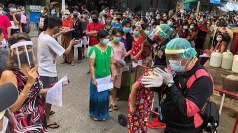 ពលករ ខ្មែរ មក ពី ថៃ ១៥ នាក់ ទៀត ឆ្លង ជំងឺ កូវីដ ខណៈ រដ្ឋាភិបាល កម្ពុជា ស្នើ ពលករ ឲ្យ បន្ត ស្នាក់