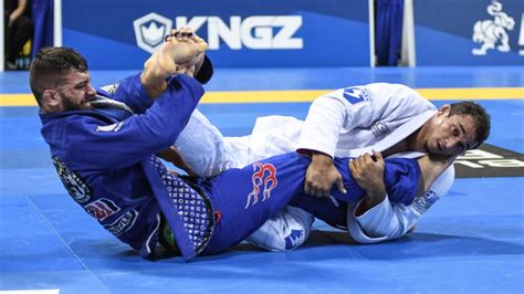 Brazilian Jiu Jitsu Basic Moves What To Teach Beginners Bjj World