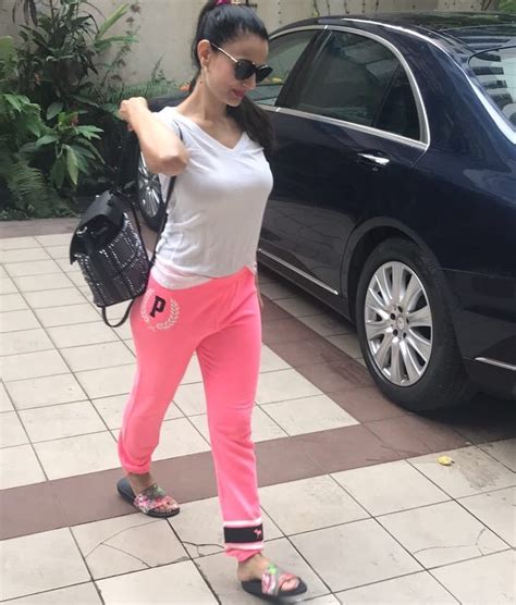 Ameesha Patels Feet