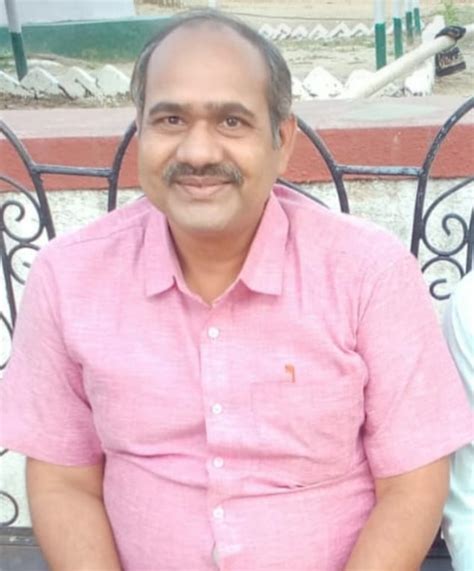 meet dinesh kushwaha all india unorganized workers congress and prez congress seva dal in
