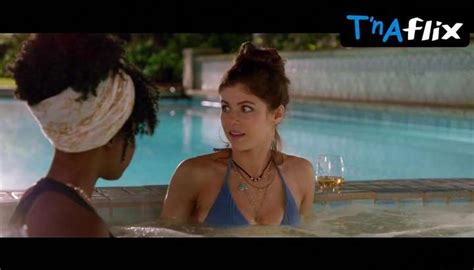 Alexandra Daddario Bikini Scene In Why Women Kill Tnaflix Com