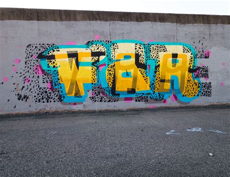 Multi Layered Graffiti Murals Of Popular Expressions Twistedsifter