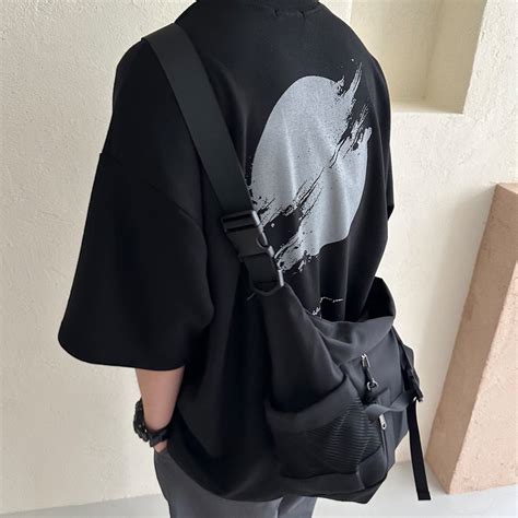 당일출고 오버핏 보름달 프린팅 반팔 티셔츠 레드 화이트 블랙 반팔티 에이블리