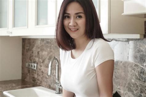 Tante2 Kesepian Jakarta Newstempo