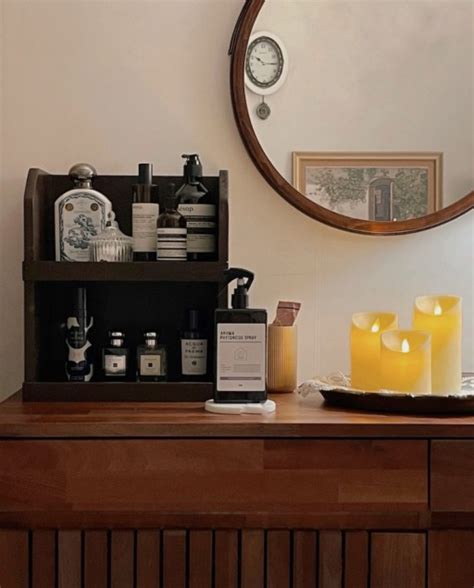 이너피스 이너피스 원목 2단 향수진열장 화장품정리함 위시버킷