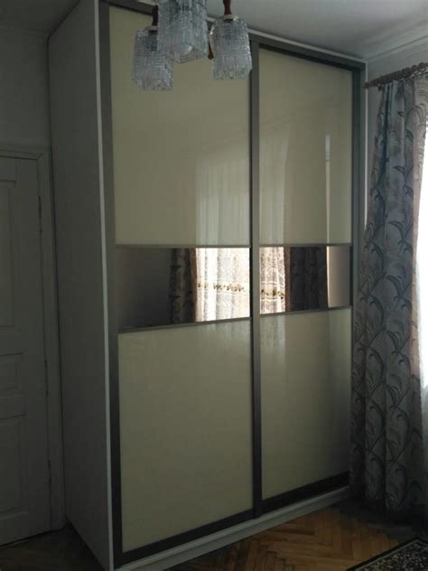 Шафа купе 2 х дверна у Львові Двохдверні шафи на замовлення Львів Офісні меблі Львів Світ