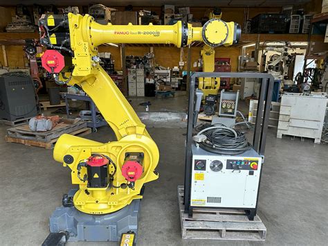 Fanuc R 2000ib 165f Robot W R 30ib Controller Bc Industrial