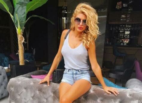 Sandra Obradovic Feet