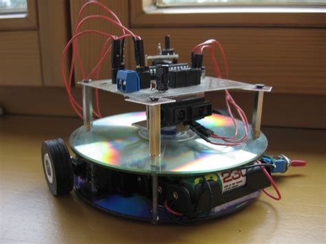 Cd Robot A Robot Bypassing Obstacles Forum For Electronics