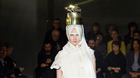 Comme Des Garçons Spring 2013 Ready To Wear Collection Vogue