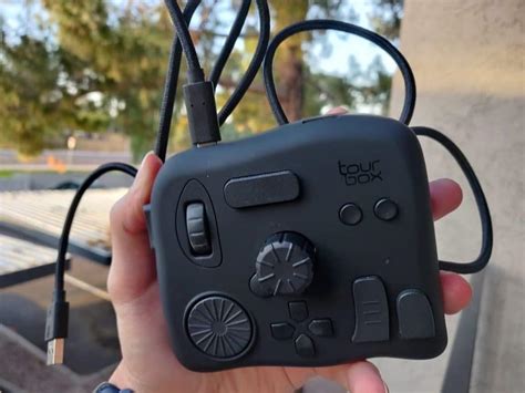 In Depth Review Of Tourbox Controller For Photo And Video Editing