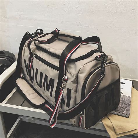 淘宝轻便旅行超大容量干湿分离男健身包 网购什么牌子好