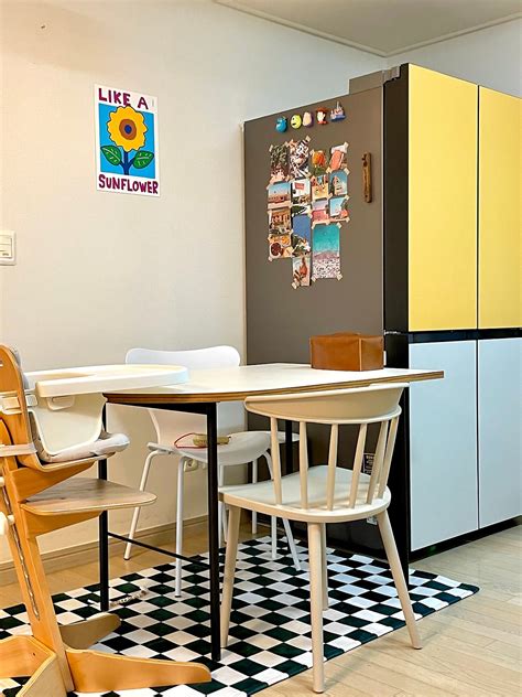 아이 있는 집의 거실과 주방 컬러풀한 색감으로 동심을 잡아요 네이트뷰