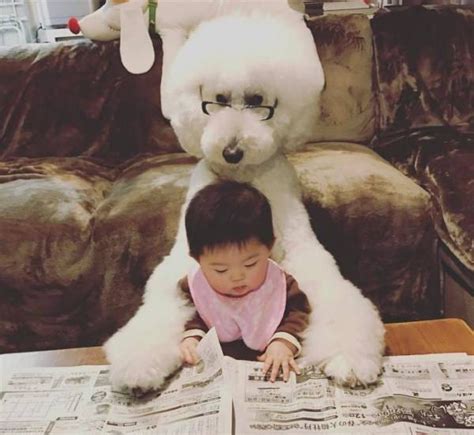 رابطه عجیب این دختر با سگ زیبایش رسانه ای شد عکس