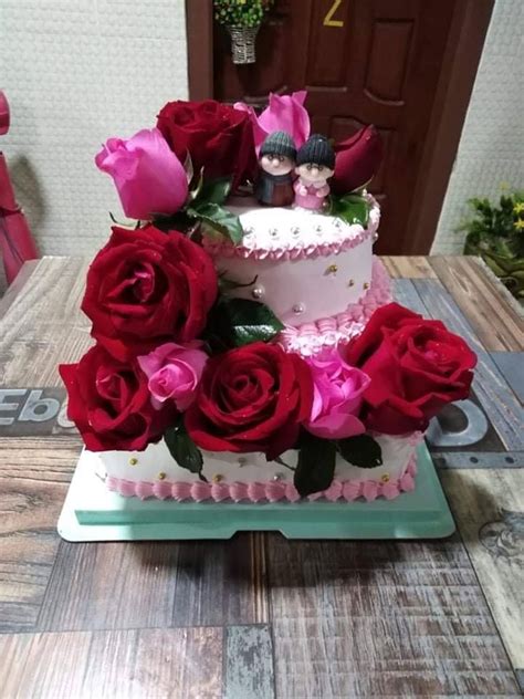 Daily Rhythm မွေး နေ့ကိတ်တိုင်းမှာ လက် ဆောင်အ နေနဲ့ ဖ ယောင်းတိုင် ဓါး ခက်ရင်း ပန်းကန် တို့အမ