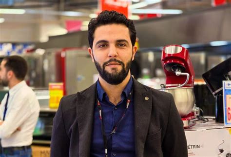 Bonjour Cher Réseau Linkedin Je Suis Salah Eddine Charaf Titulaire D