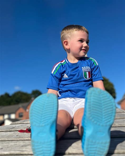 𝗦𝗨𝗡𝗦 𝗢𝗨𝗧 ☀️ What A Lovely Day Yesterday Was I Know Today Is Different