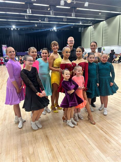 Modern Sequence Dancing Modern Sequence Dancing World