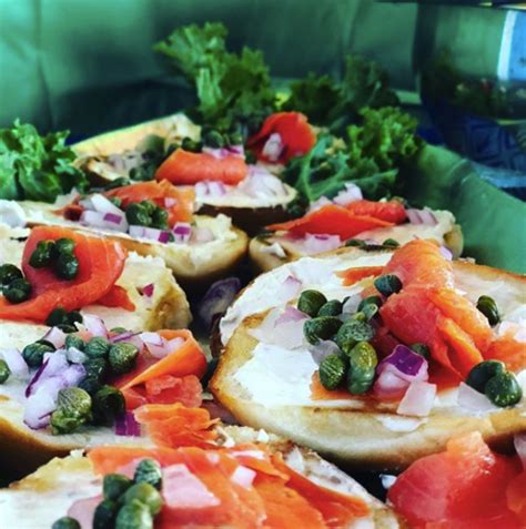 Gallery Fannies On The Beach