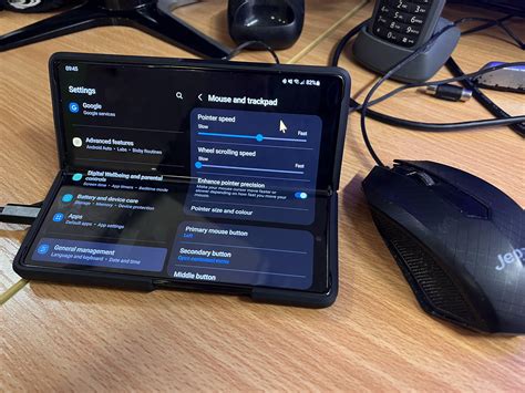 Different Font Text Size Folded Vs Unfolded How R Galaxyfold