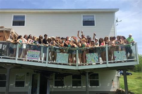 Nova Scotia Deck Collapse Leads To Injuries Jlc Online