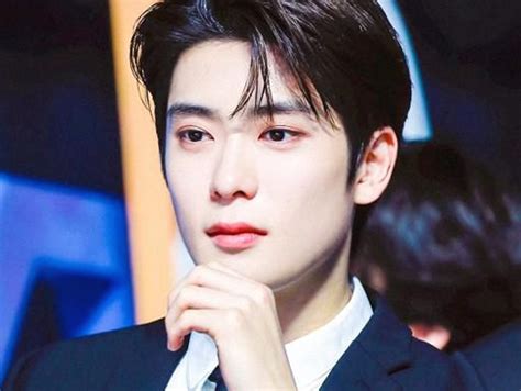 생일이 발렌타인데이라 매년 초콜릿 선물 어마어마하게 받는 연예인